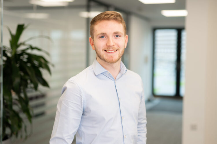 Understanding the VAT Threshold and When to Register | Ensors